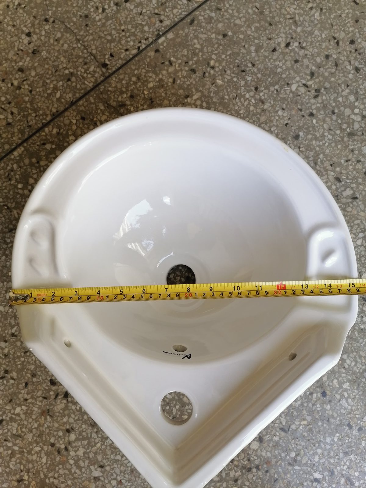 CORNER BASIN – Manzil Builders