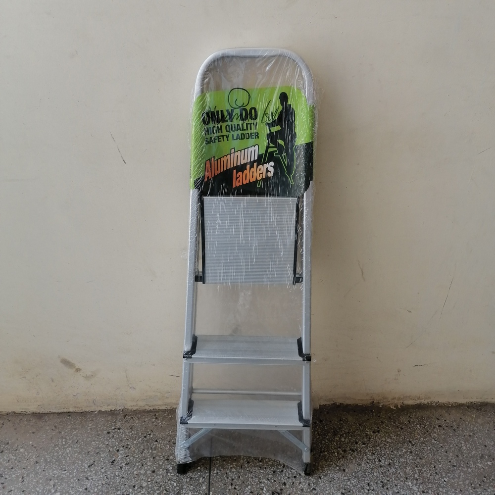 Alum A type Ladder 3 step – Manzil Builders