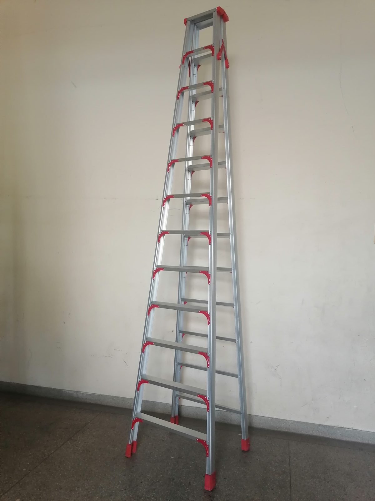 Heavy Aluminum Double A Type Ladder 2*12 – Manzil Builders